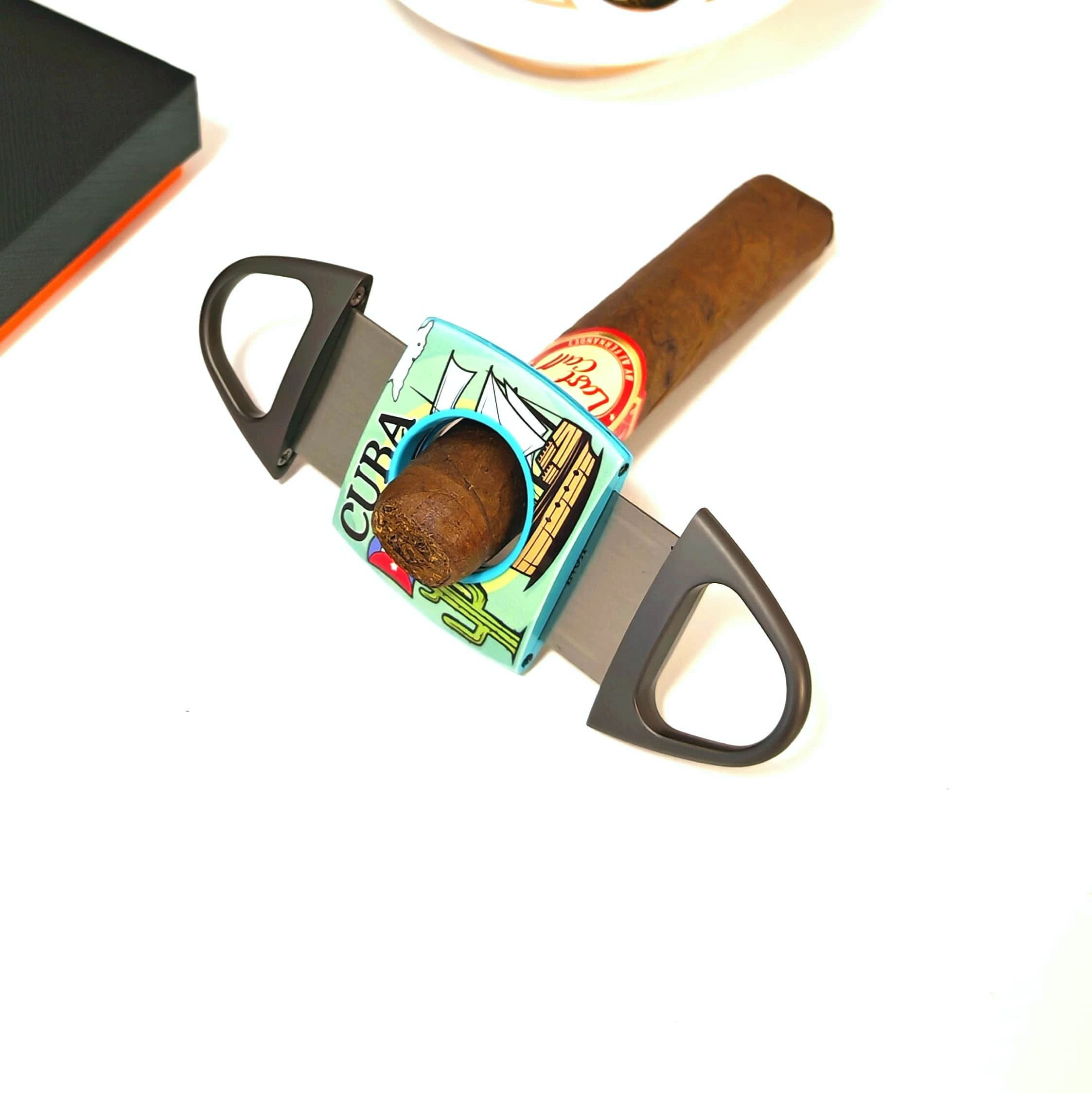 Trabucuri Premium, Seturi și Accesorii – Magazin Online România